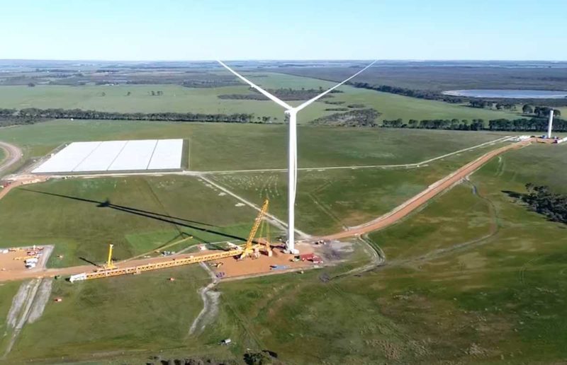 "Enormous milestone" as first wind turbine goes up at Esperance ...