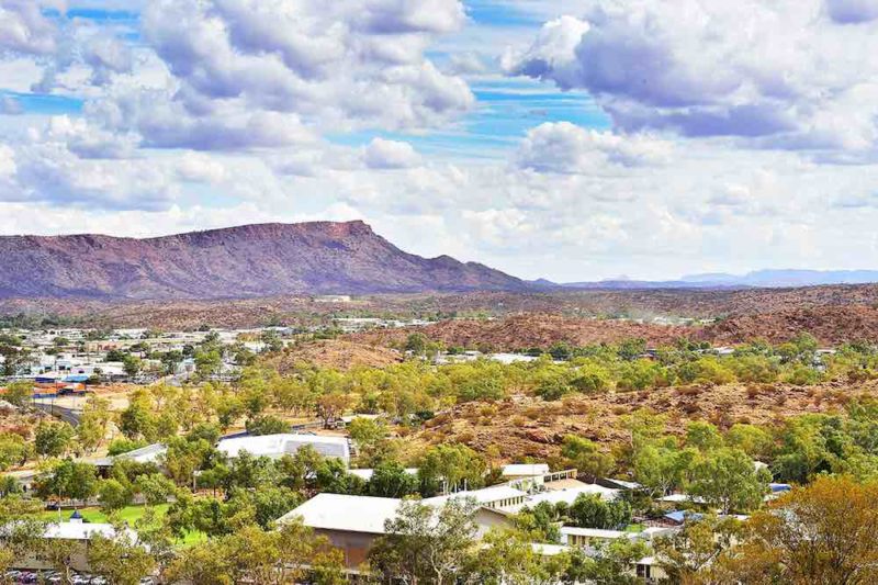 Solar and battery virtual power plant trial launches in Alice Springs ...
